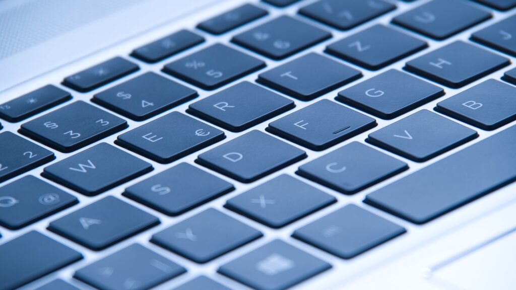 How to Shut Down Laptop With Keyboard [Windows] - Valibyte